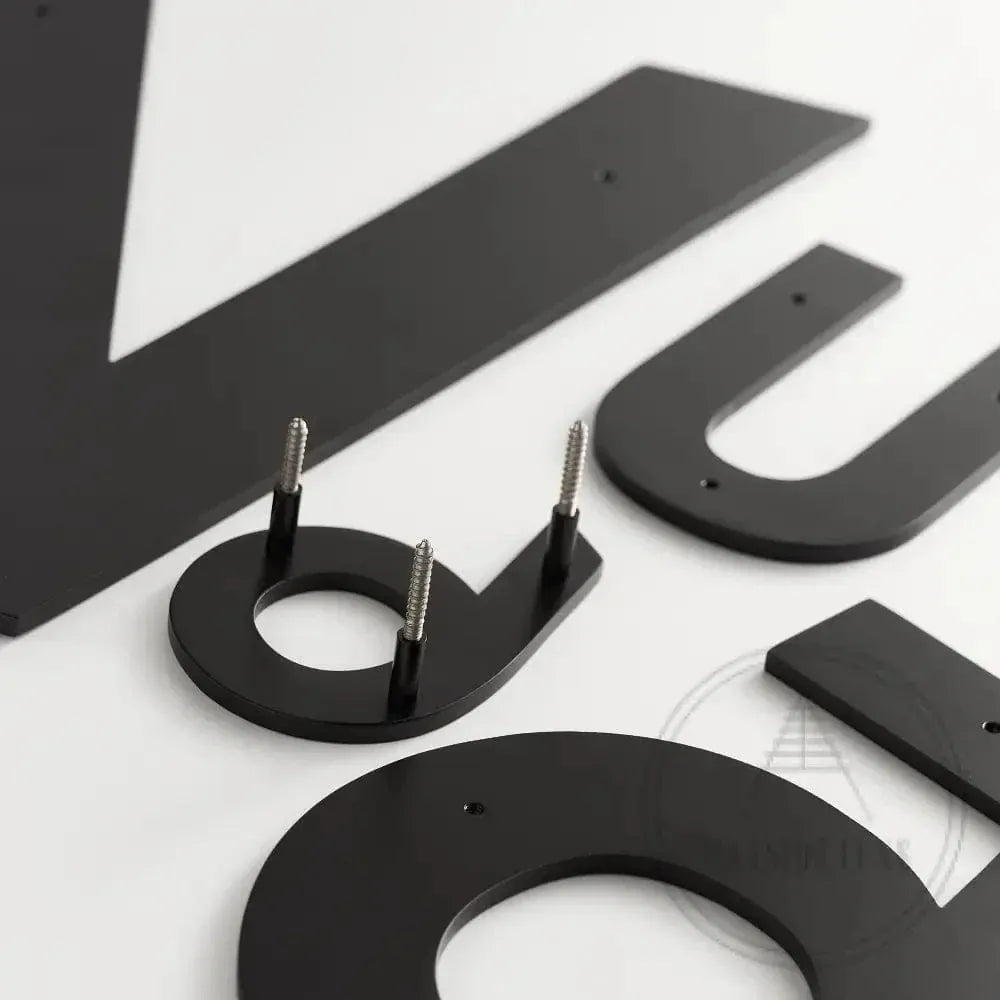 Bayside Luxe Signage - Solid Black Floating Numbers and Letters - Beau